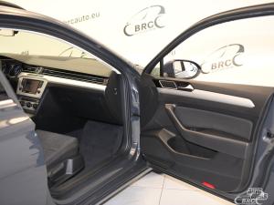 Grey Volkswagen Passat 2015 in Avizieniai, with an engine capacity of 2.00 L and mileage of 225 thousand km for 8900 €, photo 9 on AUTOMOTO.COM.LV