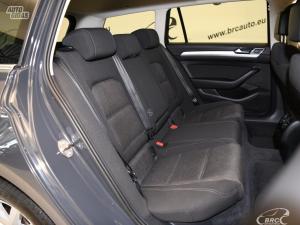 Grey Volkswagen Passat 2015 in Avizieniai, with an engine capacity of 2.00 L and mileage of 225 thousand km for 8900 €, photo 12 on AUTOMOTO.COM.LV
