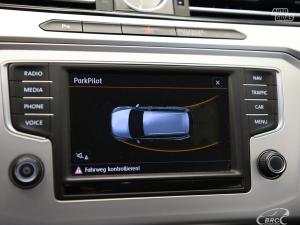 Grey Volkswagen Passat 2015 in Avizieniai, with an engine capacity of 2.00 L and mileage of 225 thousand km for 8900 €, photo 33 on AUTOMOTO.COM.LV