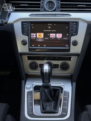 Grey Volkswagen Passat 2015 in Kaisiadorys, with an engine capacity of 1.60 L and mileage of 330 thousand km for 8100 €, photo 19 on AUTOMOTO.COM.LV
