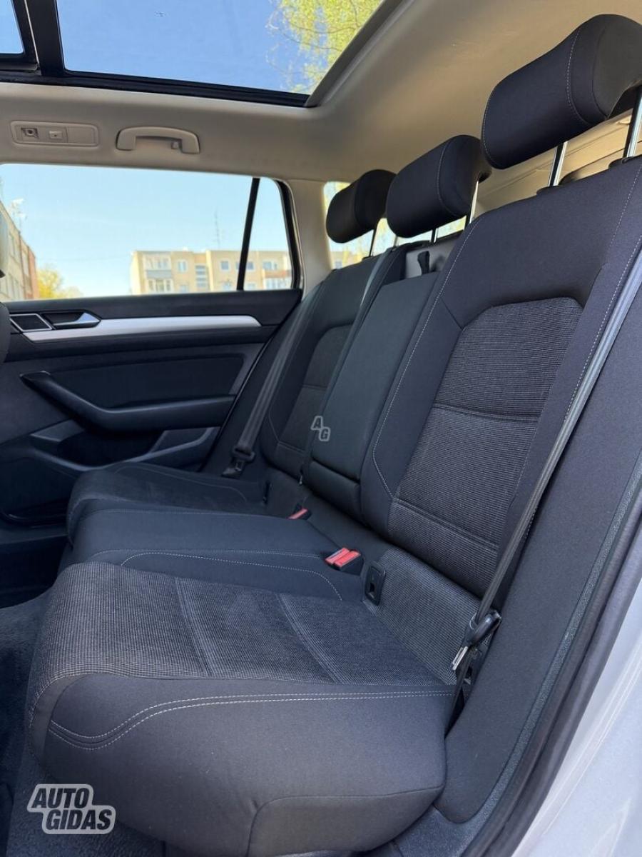Grey Volkswagen Passat 2015 in Kaisiadorys, with an engine capacity of 1.60 L and mileage of 330 thousand km for 8100 €, photo 25 on AUTOMOTO.COM.LV