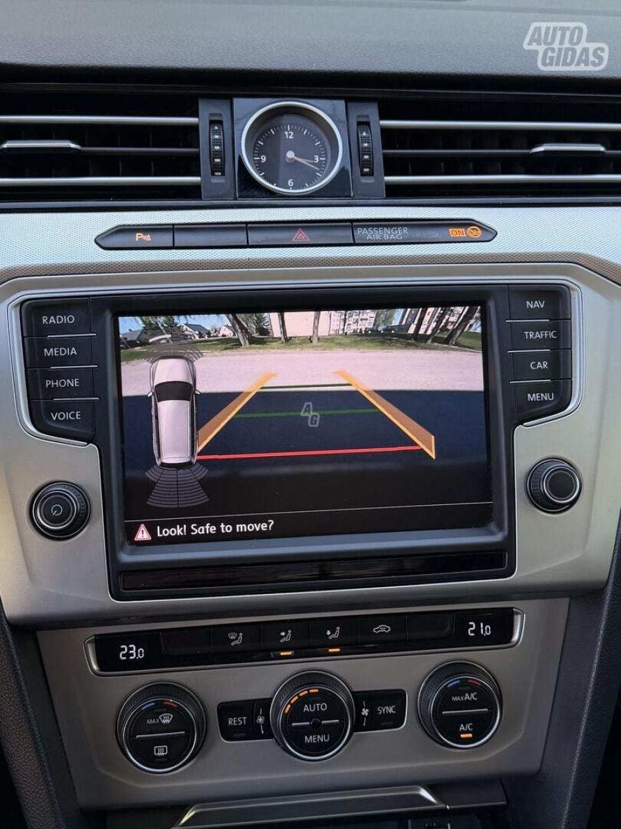 Grey Volkswagen Passat 2015 in Kaisiadorys, with an engine capacity of 1.60 L and mileage of 330 thousand km for 8100 €, photo 26 on AUTOMOTO.COM.LV