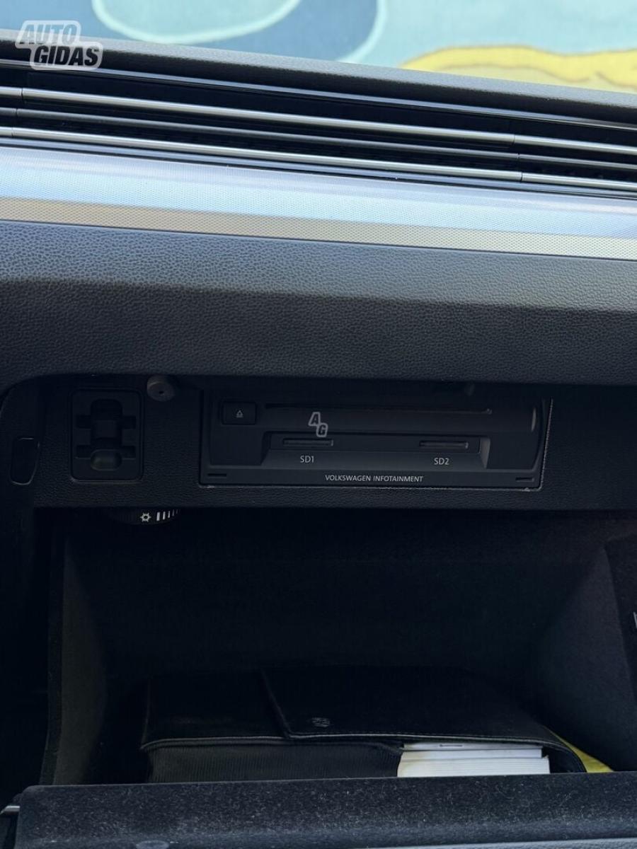 Grey Volkswagen Passat 2015 in Kaisiadorys, with an engine capacity of 1.60 L and mileage of 330 thousand km for 8100 €, photo 27 on AUTOMOTO.COM.LV
