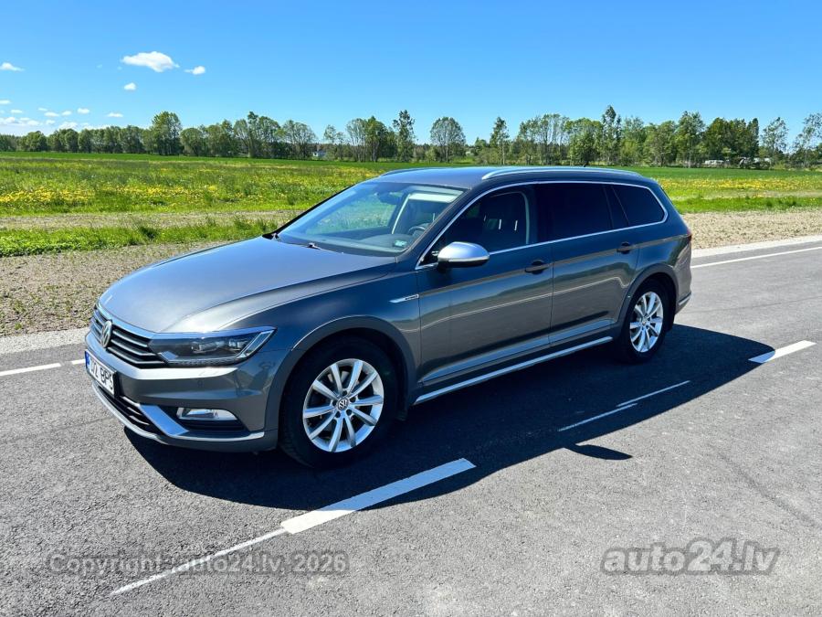 Grey Volkswagen Passat 2015 in Tallinn, with an engine capacity of 2.00 L and mileage of 223 thousand km for 12800 €, photo 4 on AUTOMOTO.COM.LV
