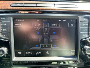 Grey Volkswagen Passat 2015 in Tallinn, with an engine capacity of 2.00 L and mileage of 223 thousand km for 12800 €, photo 14 on AUTOMOTO.COM.LV
