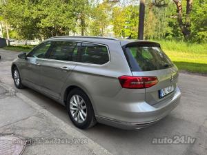 Grey Volkswagen Passat 2015 in Riga, with an engine capacity of 2.00 L and mileage of 266 thousand km for 9500 €, photo 6 on AUTOMOTO.COM.LV