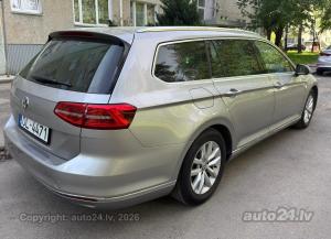 Grey Volkswagen Passat 2015 in Riga, with an engine capacity of 2.00 L and mileage of 266 thousand km for 9500 €, photo 7 on AUTOMOTO.COM.LV