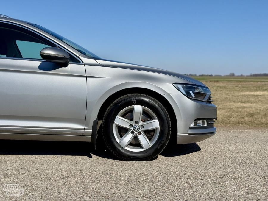 Pelēks Volkswagen Passat 2015 Vilkaviškis, ar dzinēja tilpumu 2.00 L un nobraukumu 223 tūkst. km par 8900 €, foto 8 vietnē AUTOMOTO.COM.LV