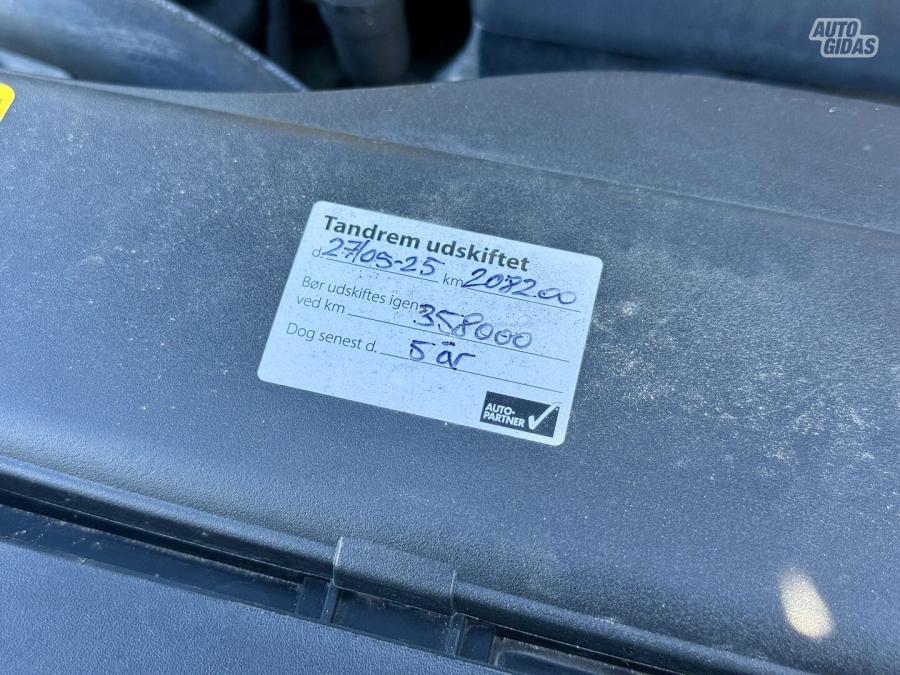 Pelēks Volkswagen Passat 2015 Vilkaviškis, ar dzinēja tilpumu 2.00 L un nobraukumu 223 tūkst. km par 8900 €, foto 23 vietnē AUTOMOTO.COM.LV