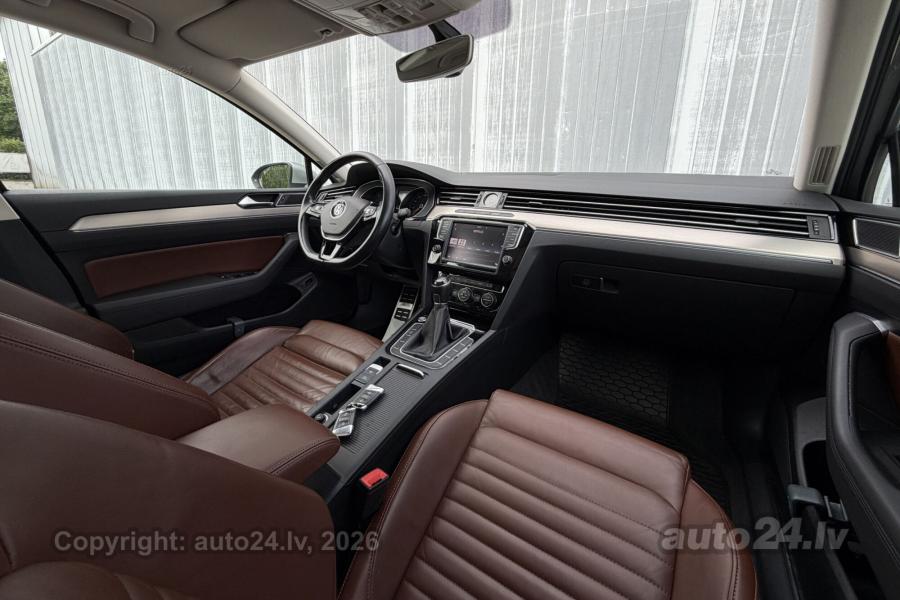 Pelēks Volkswagen Passat 2015 Paide, ar dzinēja tilpumu 1.60 L un nobraukumu 266 tūkst. km par 10390 €, foto 13 vietnē AUTOMOTO.COM.LV