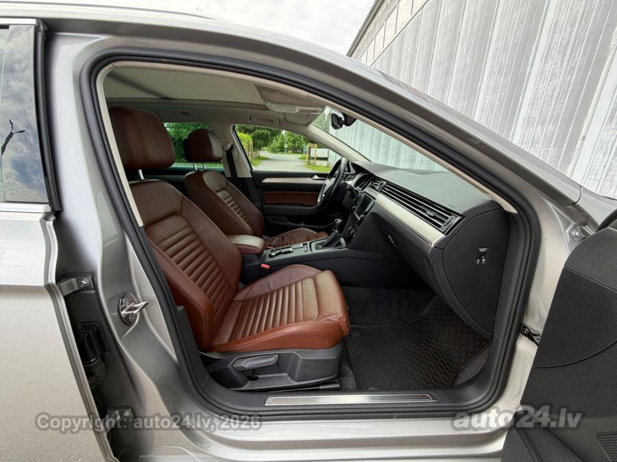 Pelēks Volkswagen Passat 2015 Paide, ar dzinēja tilpumu 1.60 L un nobraukumu 266 tūkst. km par 10390 €, foto 15 vietnē AUTOMOTO.COM.LV