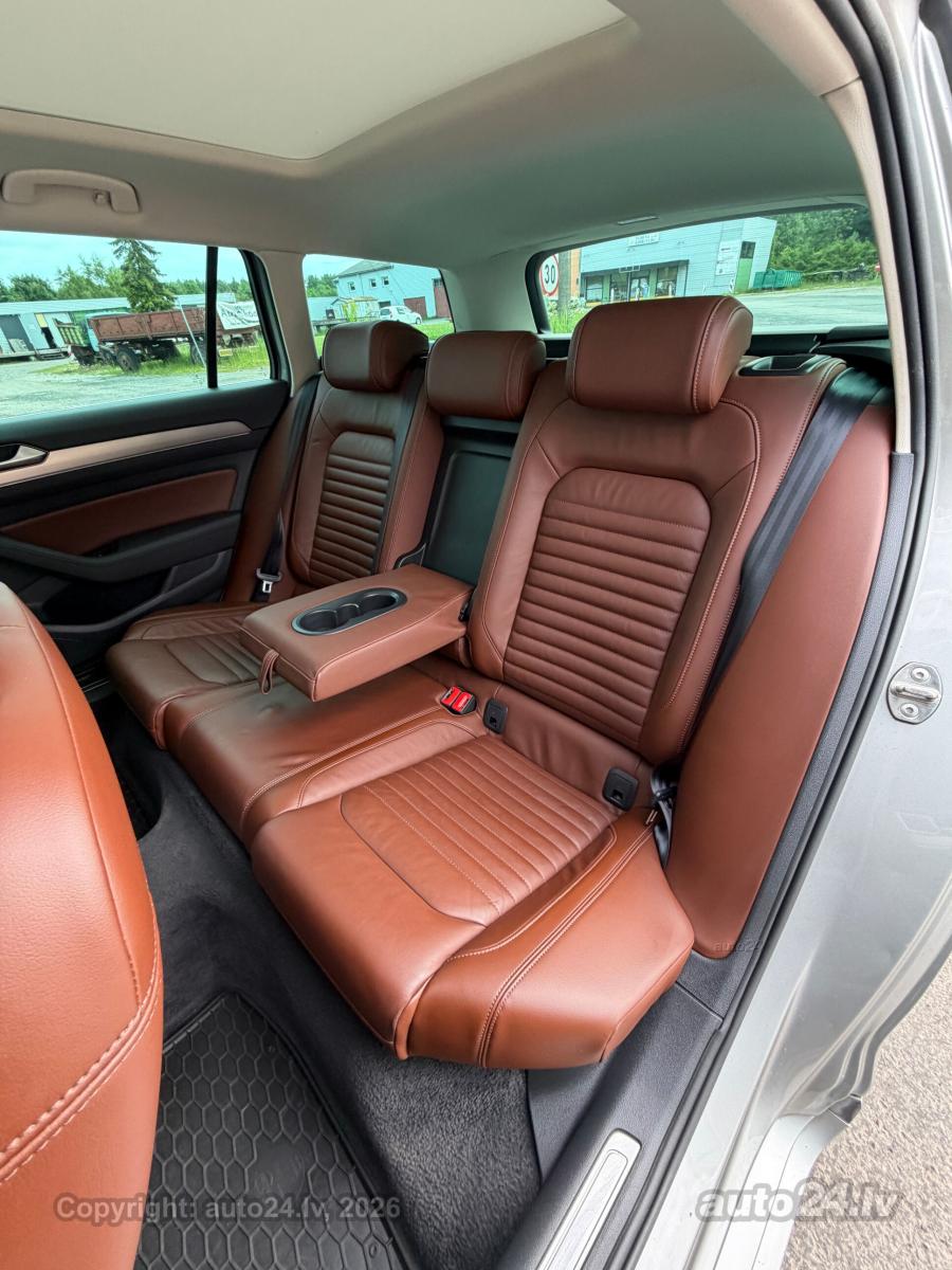 Pelēks Volkswagen Passat 2015 Paide, ar dzinēja tilpumu 1.60 L un nobraukumu 266 tūkst. km par 10390 €, foto 22 vietnē AUTOMOTO.COM.LV