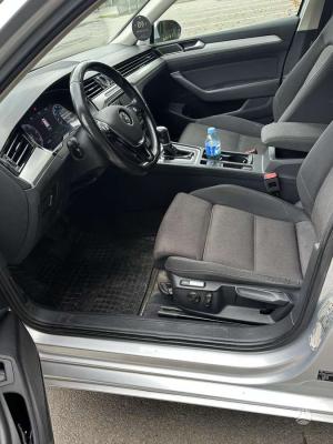 Pelēks Volkswagen Passat 2015 Mažeikiai, ar dzinēja tilpumu 2.00 L un nobraukumu 460 tūkst. km par 7800 €, foto 12 vietnē AUTOMOTO.COM.LV