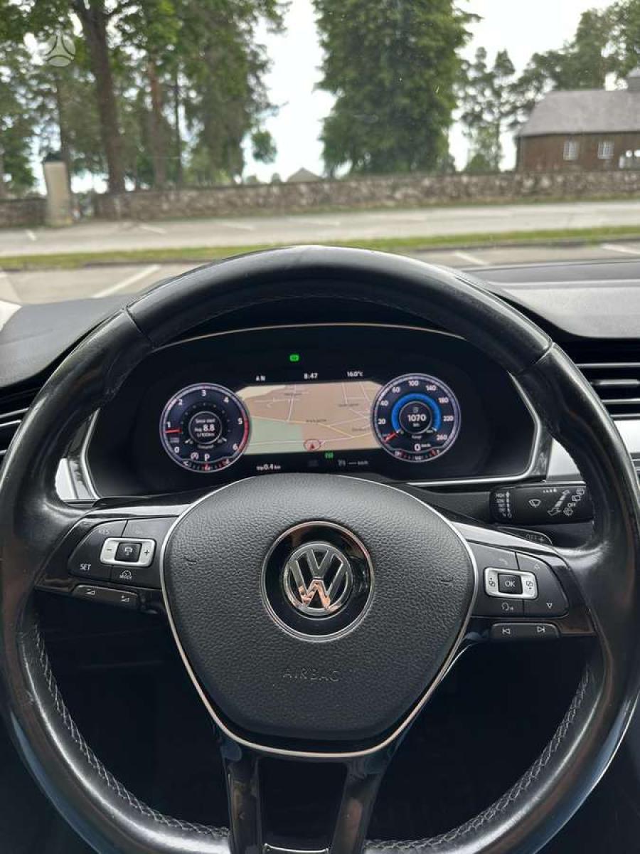 Pelēks Volkswagen Passat 2015 Mažeikiai, ar dzinēja tilpumu 2.00 L un nobraukumu 460 tūkst. km par 7800 €, foto 13 vietnē AUTOMOTO.COM.LV
