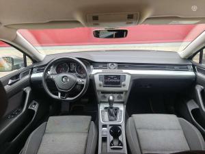 Grey Volkswagen Passat 2015 in Kaunas, with an engine capacity of 1.97 L and mileage of 277 thousand km for 7950 €, photo 7 on AUTOMOTO.COM.LV