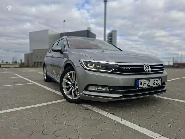 Pelēks Volkswagen Passat 2015 Kauņa, ar dzinēja tilpumu 1.97 L un nobraukumu 345 tūkst. km par 8900 €, foto 2 vietnē AUTOMOTO.COM.LV