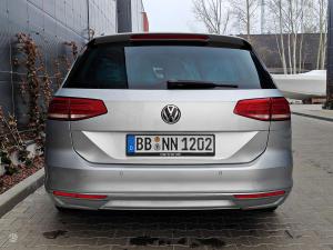 Grey Volkswagen Passat 2015 in Klaipeda, with an engine capacity of 1.97 L and mileage of 300 thousand km for 7950 €, photo 10 on AUTOMOTO.COM.LV