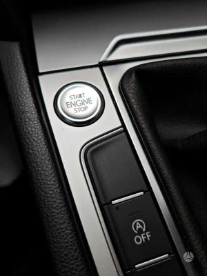 Grey Volkswagen Passat 2015 in Klaipeda, with an engine capacity of 1.97 L and mileage of 300 thousand km for 7950 €, photo 35 on AUTOMOTO.COM.LV