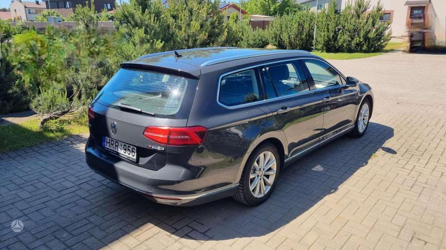 Pelēks Volkswagen Passat 2015 Kauņa, ar dzinēja tilpumu 1.40 L un nobraukumu 198 tūkst. km par 8500 €, foto 5 vietnē AUTOMOTO.COM.LV