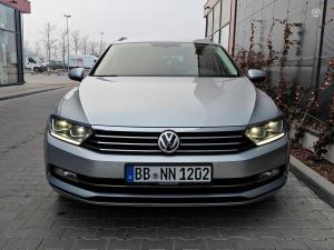 Grey Volkswagen Passat 2015 in Klaipeda, with an engine capacity of 1.97 L and mileage of 300 thousand km for 7999 €, photo  on AUTOMOTO.COM.LV
