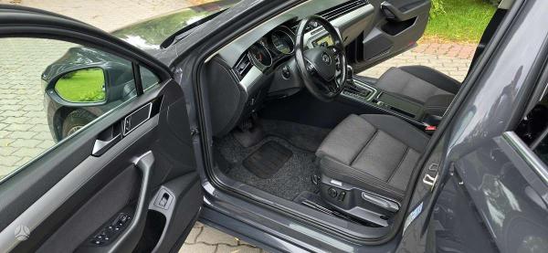 Grey Volkswagen Passat 2015 in Prienai, with an engine capacity of 1.60 L and mileage of 244 thousand km for 7200 €, photo 9 on AUTOMOTO.COM.LV