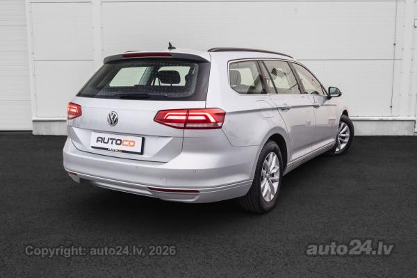 Pelēks Volkswagen Passat 2015 Tallina, ar dzinēja tilpumu 1.60 L un nobraukumu 281 tūkst. km par 8499 €, foto 8 vietnē AUTOMOTO.COM.LV