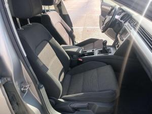 Pelēks Volkswagen Passat 2015 Utena, ar dzinēja tilpumu 1.97 L un nobraukumu 206 tūkst. km par 7650 €, foto 13 vietnē AUTOMOTO.COM.LV