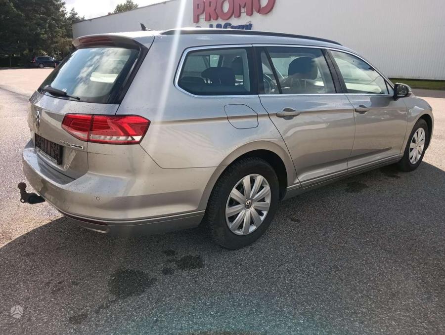Pelēks Volkswagen Passat 2015 Utena, ar dzinēja tilpumu 1.97 L un nobraukumu 206 tūkst. km par 7650 €, foto 14 vietnē AUTOMOTO.COM.LV