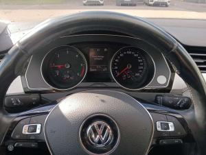Pelēks Volkswagen Passat 2015 Utena, ar dzinēja tilpumu 1.97 L un nobraukumu 206 tūkst. km par 7650 €, foto 26 vietnē AUTOMOTO.COM.LV