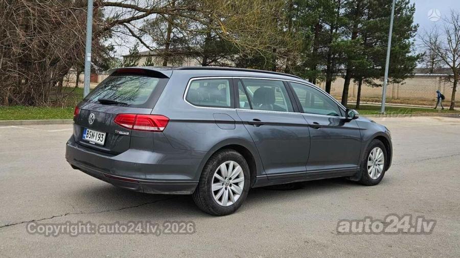Pelēks Volkswagen Passat 2015 Rīga, ar dzinēja tilpumu 1.60 L un nobraukumu 289 tūkst. km par 7200 €, foto 5 vietnē AUTOMOTO.COM.LV