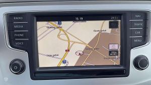 Pelēks Volkswagen Passat 2015 Marijampole, ar dzinēja tilpumu 1.98 L un nobraukumu 290 tūkst. km par 8490 €, foto 5 vietnē AUTOMOTO.COM.LV