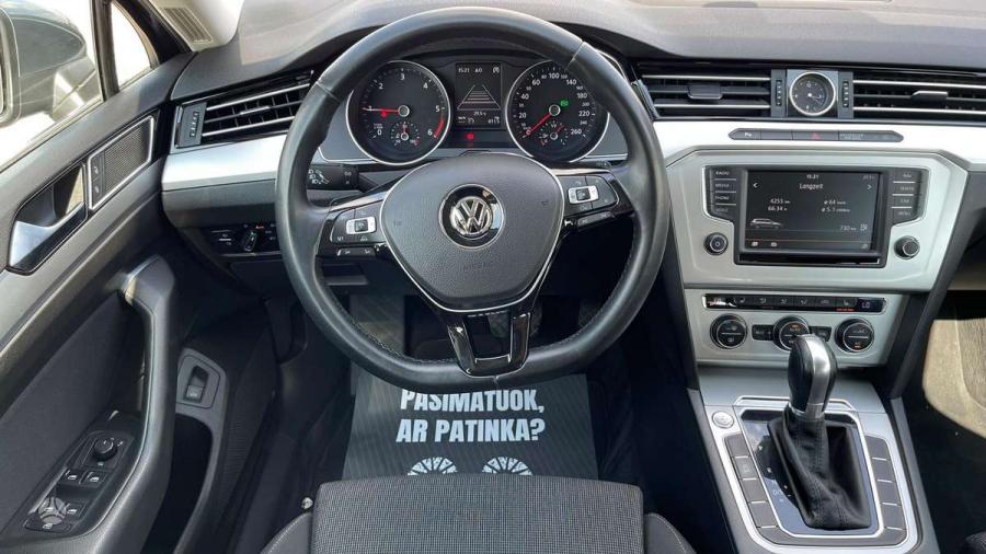 Pelēks Volkswagen Passat 2015 Marijampole, ar dzinēja tilpumu 1.98 L un nobraukumu 290 tūkst. km par 8490 €, foto 33 vietnē AUTOMOTO.COM.LV
