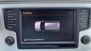 Pelēks Volkswagen Passat 2015 Marijampole, ar dzinēja tilpumu 1.98 L un nobraukumu 290 tūkst. km par 8490 €, foto 38 vietnē AUTOMOTO.COM.LV