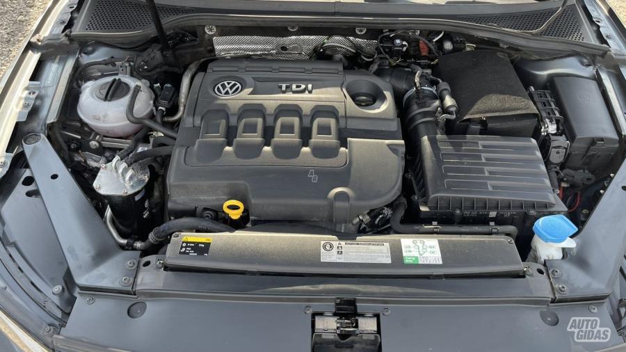 Pelēks Volkswagen Passat 2015 Marijampole, ar dzinēja tilpumu 2.00 L un nobraukumu 290 tūkst. km par 8490 €, foto 35 vietnē AUTOMOTO.COM.LV