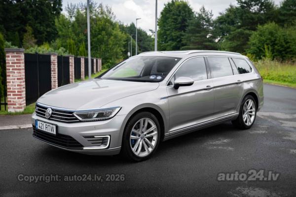 Pelēks Volkswagen Passat 2015 Tallina, ar dzinēja tilpumu 1.40 L un nobraukumu 230 tūkst. km par 8500 €, foto 1 vietnē AUTOMOTO.COM.LV