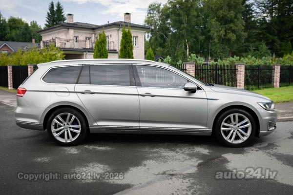 Pelēks Volkswagen Passat 2015 Tallina, ar dzinēja tilpumu 1.40 L un nobraukumu 230 tūkst. km par 8500 €, foto 6 vietnē AUTOMOTO.COM.LV