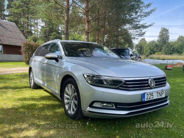Grey Volkswagen Passat 2015 in Tallinn, with an engine capacity of 2.00 L and mileage of 314 thousand km for 9250 €, photo 6 on AUTOMOTO.COM.LV