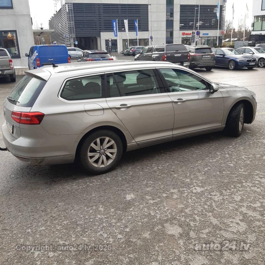 Pelēks Volkswagen Passat 2015 Tallina, ar dzinēja tilpumu 1.60 L un nobraukumu 267 tūkst. km par 7700 €, foto 13 vietnē AUTOMOTO.COM.LV
