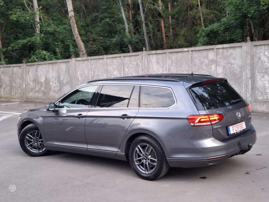 Pelēks Volkswagen Passat 2015 Viļņa, ar dzinēja tilpumu 1.97 L un nobraukumu 242 tūkst. km par 8900 €, foto 7 vietnē AUTOMOTO.COM.LV