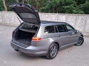 Pelēks Volkswagen Passat 2015 Viļņa, ar dzinēja tilpumu 1.97 L un nobraukumu 242 tūkst. km par 8900 €, foto 32 vietnē AUTOMOTO.COM.LV