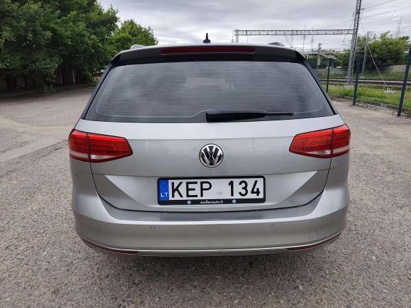Pelēks Volkswagen Passat 2015 Šauļi, ar dzinēja tilpumu 2.00 L un nobraukumu 337 tūkst. km par 7500 €, foto 5 vietnē AUTOMOTO.COM.LV