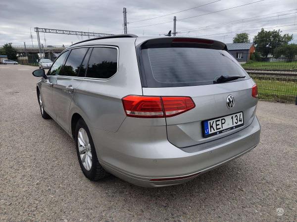 Pelēks Volkswagen Passat 2015 Šauļi, ar dzinēja tilpumu 2.00 L un nobraukumu 337 tūkst. km par 7500 €, foto 6 vietnē AUTOMOTO.COM.LV