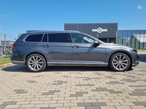 Grey Volkswagen Passat 2015 in Siauliai, with an engine capacity of 1.97 L and mileage of 268 thousand km for 11400 €, photo 7 on AUTOMOTO.COM.LV