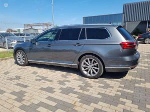 Grey Volkswagen Passat 2015 in Siauliai, with an engine capacity of 1.97 L and mileage of 268 thousand km for 11400 €, photo 13 on AUTOMOTO.COM.LV