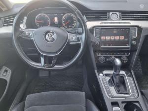 Grey Volkswagen Passat 2015 in Siauliai, with an engine capacity of 1.97 L and mileage of 268 thousand km for 11400 €, photo 22 on AUTOMOTO.COM.LV