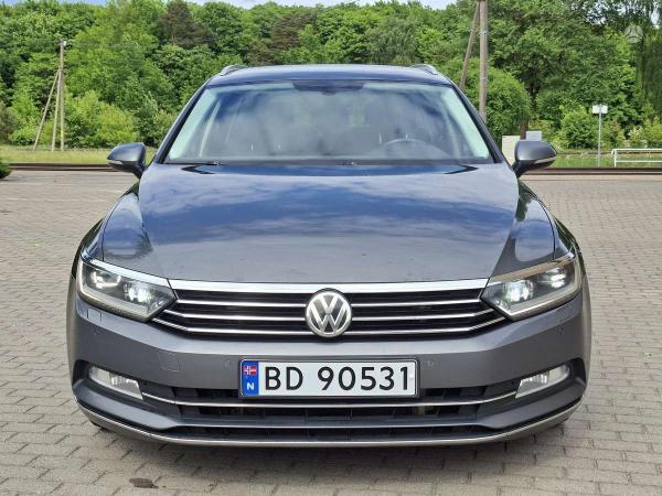 Grey Volkswagen Passat 2015 in Silute, with an engine capacity of 1.97 L and mileage of 380 thousand km for 5700 €, photo 2 on AUTOMOTO.COM.LV
