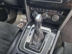 Grey Volkswagen Passat 2015 in Silute, with an engine capacity of 1.97 L and mileage of 380 thousand km for 5700 €, photo 22 on AUTOMOTO.COM.LV