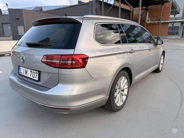 Pelēks Volkswagen Passat 2015 Viļņa, ar dzinēja tilpumu 1.60 L un nobraukumu 266 tūkst. km par 9750 €, foto 3 vietnē AUTOMOTO.COM.LV