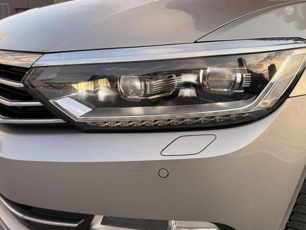 Pelēks Volkswagen Passat 2015 Viļņa, ar dzinēja tilpumu 1.60 L un nobraukumu 266 tūkst. km par 9750 €, foto 7 vietnē AUTOMOTO.COM.LV