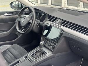 Grey Volkswagen Passat 2015 in Vilnius, with an engine capacity of 1.97 L and mileage of 364 thousand km for 7000 €, photo 13 on AUTOMOTO.COM.LV